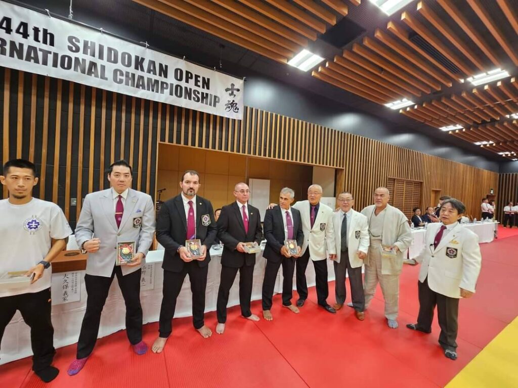 第44回 Shidokan Open International Championship – 世界空手道連盟【士道館】公式ウェブサイト